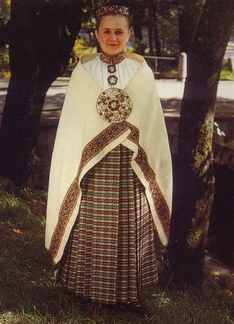 Latvie U Tautas T Rpi Latvian Folk Costumes