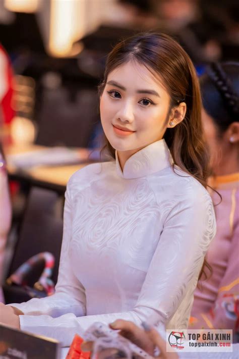 Tổng hợp 70 ảnh nền gái xinh đẹp Go Ahead