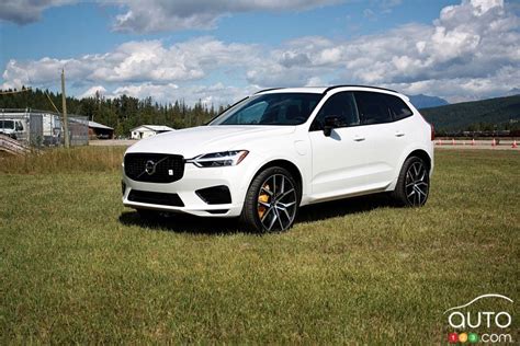 First Drive Of The Volvo Xc T Polestar Engineered Car Reviews