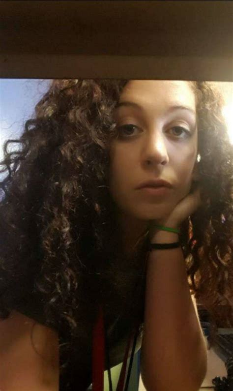 Upvote For Nudes Masturbation Video In Your Dm I Swear