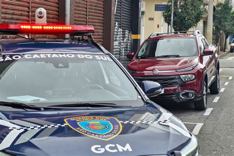 CGE de São Caetano lança alerta e GCM recupera veículo Fiat Toro
