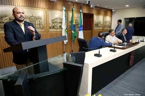 Vereadores Aprovam Projeto Que Cria Vagas Em Escolas Privadas Para