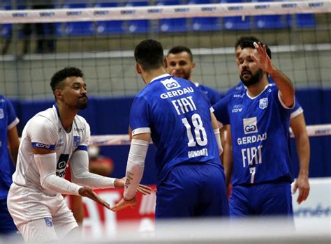 Superliga Fiat Gerdau Minas abre vantagem nos playoffs Melhor do Vôlei