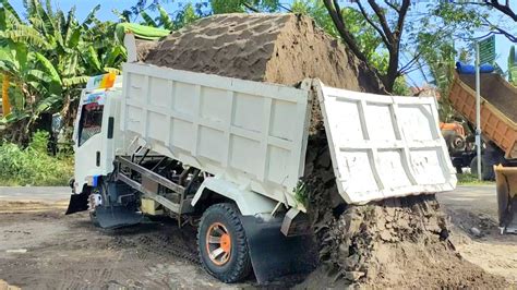 Dump Truk Mobil Truk Jomplang Muatan Pasir Super Full Bak YouTube