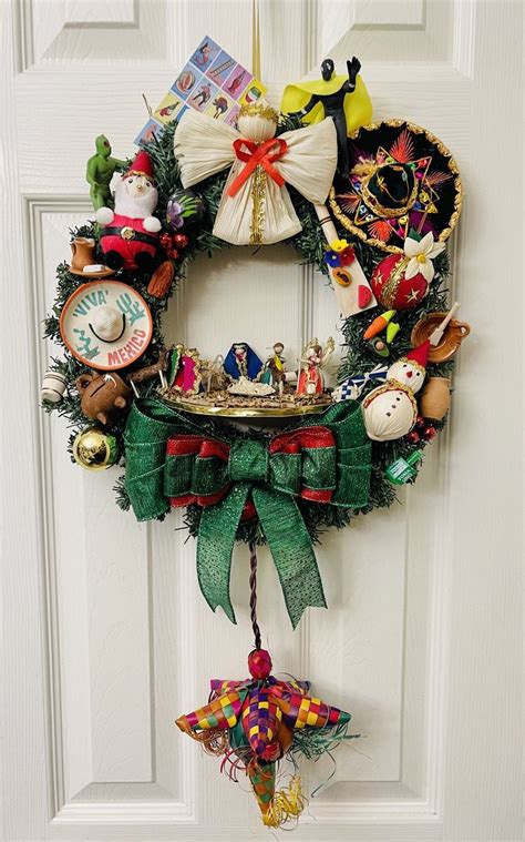 Mexican Wreath With Nativity Set Corona Navide A Mexicana Con