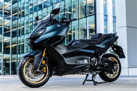 Nuevo Yamaha TMAX 560 2022 más tecnológico y deportivo Moto1Pro