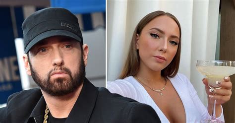 Eminems Daughter Hailie Jade Mathers 27 Engaged After Partner Evan Mcclintock Proposes And