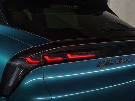 Alfa Romeo Junior Ibrida Interni Ed Esterni Alfa Romeo It