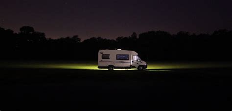 Crise de l énergie Ce retraité déménage dans un camping car pour faire
