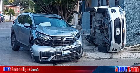 Hoy Tamaulipas Choque Volcadura Deja Danios En La Colonia Arenal De