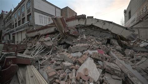 China Terremoto De Magnitud 6 2 Deja 118 Muertos En Las Provincias De