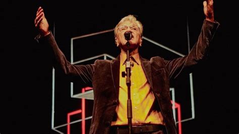 Caetano Veloso Completa Anos E Recebe Homenagens Pura Poesia E Arte