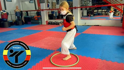 Ejercicios con Aro para niños de 4 a 7 años para el Taekwondo YouTube