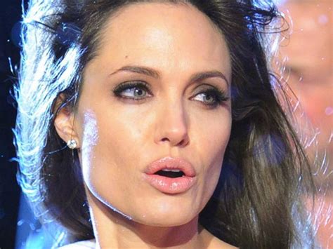 Angelina Jolie Celeb Fake Celebfake Toon Analfingering Smutty Hot Sex