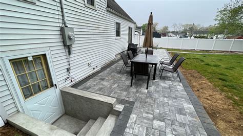 HOW TO BUILD Paver Patio And Paver Steps With Wall Block Limestone