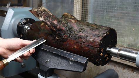 Woodturning Yew Won T Be Expecting This Speedy Youtube