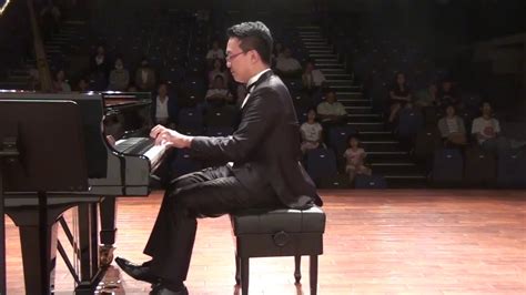 Chiu Yu Chen 陳丘祐 Plays Kuo Chih Yuan 郭芝苑 1921 2013 Jokes 相褒 YouTube