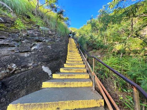 Oahu Diamond Head Crater Hike And North Shore Experience GetYourGuide