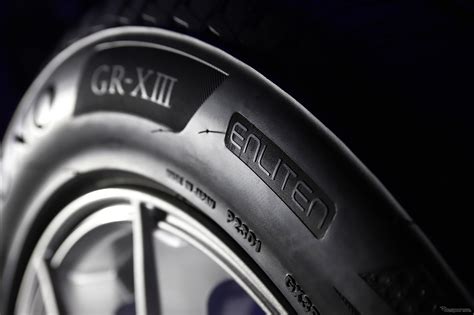 驚異の技術進化ブリヂストンREGNO GR XIII新時代のタイヤ性能に迫る 1枚目の写真画像 レスポンスResponse jp