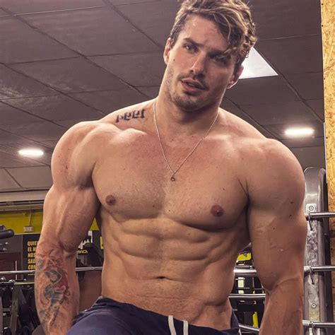 Tiktoker Bodybuilder Fu Cks Toy With His Th Ck Huge C Ck