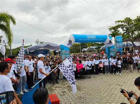 Semarak HUT Ke 25 BUMN Gelaran Jalan Sehat PLN Stakeholder Sukses