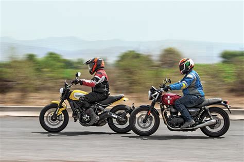 Triumph Bonneville Street Twin Vs Ducati Scrambler Icon Comparison
