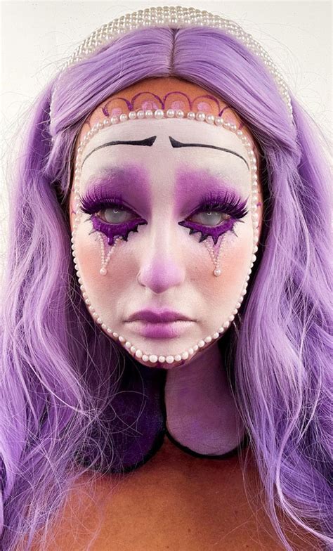 40 Spooky Halloween Makeup Transformation Ideas Sad Crown Pearl Purple Face