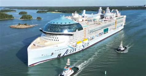 Vezes Maior Que Titanic Navio De Cruzeiro Gigante Recebe Retoques