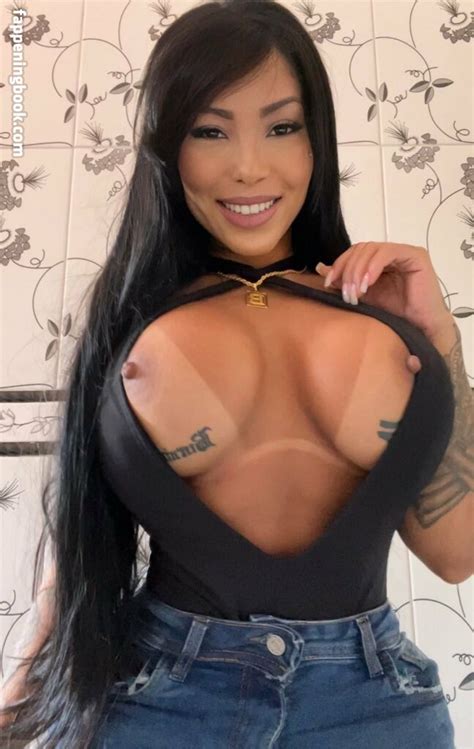 Bibi Griffo Nude OnlyFans Leaks Fappening FappeningBook