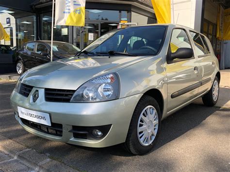 Clio ii campus authentique 1 2l 16v 75cv eco2 d occasion à Luisant