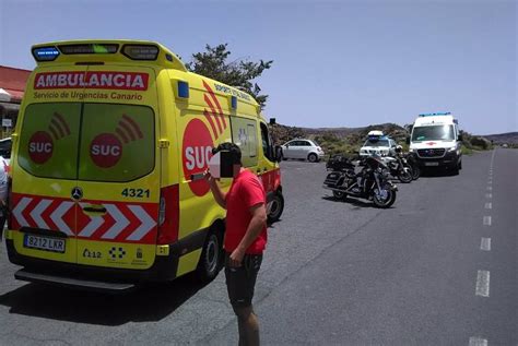 Un Motorista Resulta Herido Al Chocar Contra Un Coche En Las Ca Adas