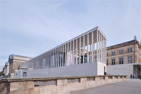 James Simon Gallery Op Het Berlijnse Museum Eiland Redactionele