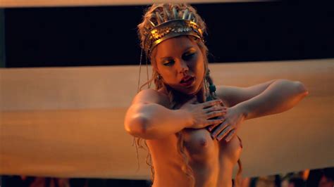 Spartacus Vengeance Nude Pics Página 6