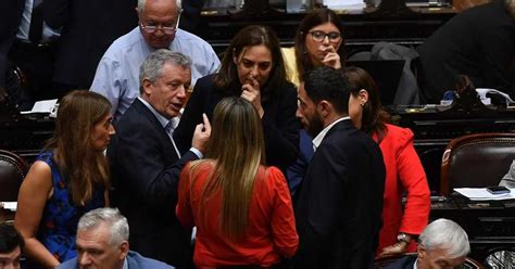 Con Aval De Los Dialoguistas El Gobierno Tiene El Camino Despejado