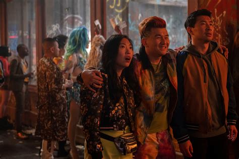 24567 Simu Liu Shang Chi Wenwu And Xialing Marvel Comics HD