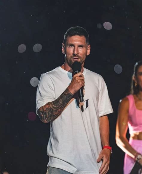 É oficial Lionel Messi é apresentado no Inter Miami Metrópoles