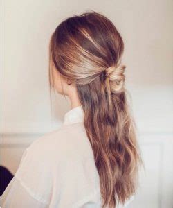 Unique Half Up Bun Ideas For All Moods Hairdo Hairstyle
