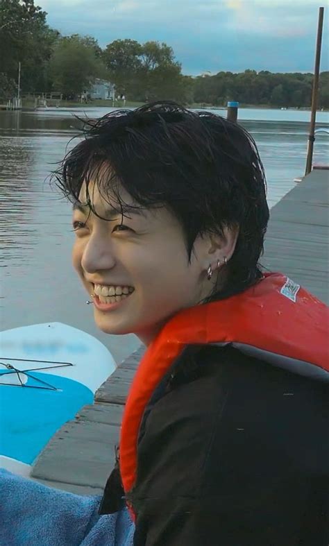 Pin de Élivagar 05 en Jungkookie en 2024 Escritos de amistad Archivo
