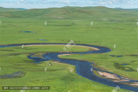 夏季草原河流牧场 草原风光 自然风景 摄影素材 汇图网www huitu