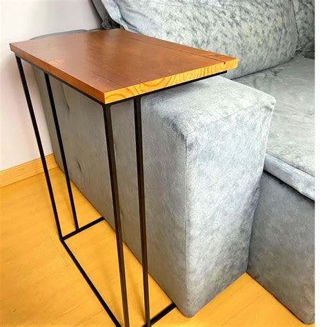 Mesa De Apoio Lateral Ou De Canto Para Sofá 67 Cm Escorrega o Preço
