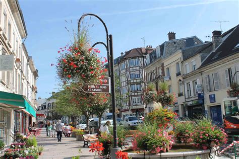 Économie et commerce Crépy en Valois