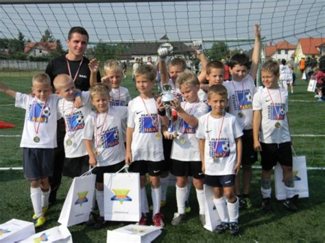 OGROMNY SUKCES Naki 02 Rocznik 2003 Wygrywa Turniej W WARSZAWIE