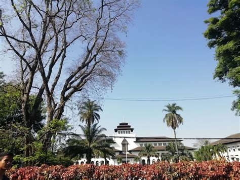 Oleh Oleh Khas Bandung Yang Paling Terkenal