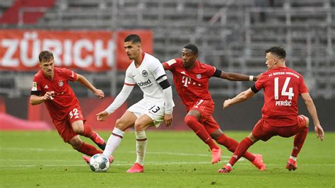 FC Bayern München gegen Eintracht Frankfurt Deutscher Meister gewinnt