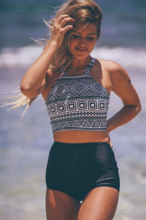 Söpö teini tyttöjen bikinit Uusi porno videoita