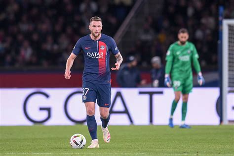 Mercato Psg La Juventus Tourne Le Dos Milan Kriniar