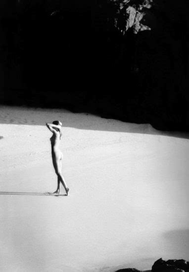 Miranda Kerr Nude Beach Photos Telegraph