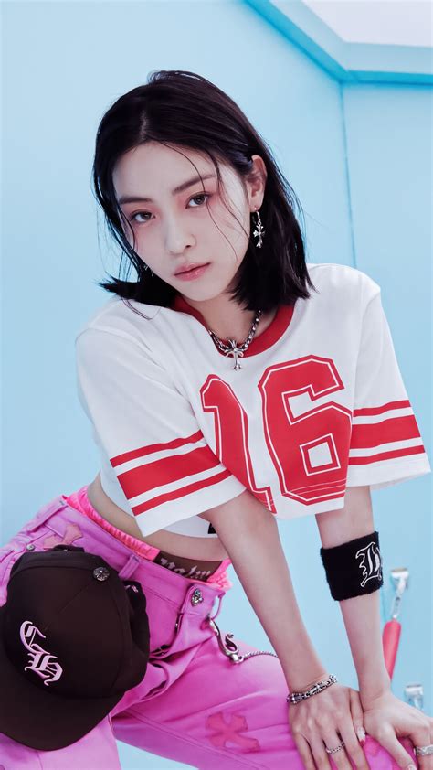 Ryujin 류진 Shin Ryu Jin 신류진 ITZY Kpop 있지 Korean Girl Group K pop