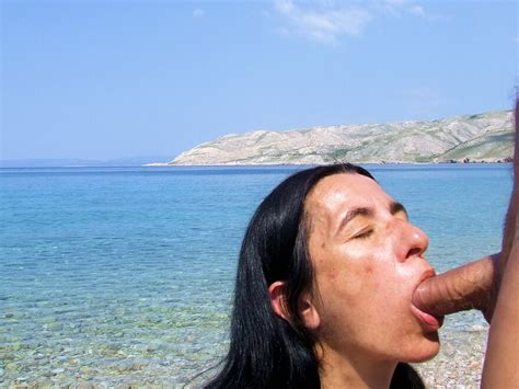 Beach Blowjob By Ahcpl Ahcplbeach Blowjob Croatia007 Porno Photo Eporner