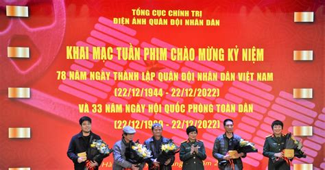 Bình minh đỏ chiếu khai mạc tuần phim kỷ niệm 78 năm Ngày thành lập
